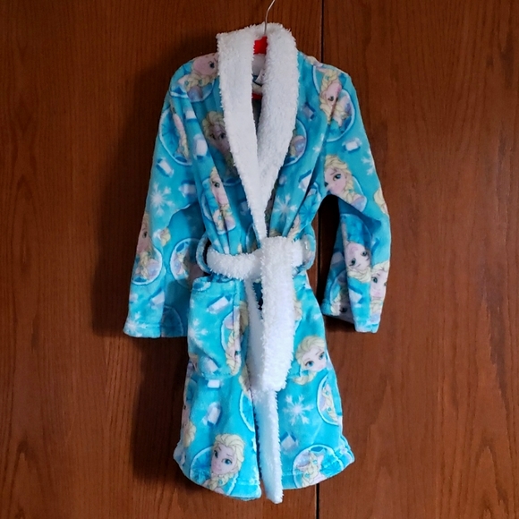 Disney | Pajamas | Disney Kids Bath Robe | Poshmark